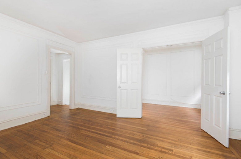 Embassy Apartments in Philadelphia, PA | PMC Property Group Apartments