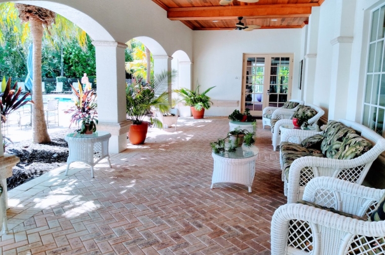 The Estates at Stuart in Stuart, FL | PMC Property Group Apartments